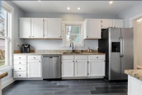 See CrashPads near 74 airports!