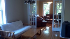 See CrashPads near 72 airports!